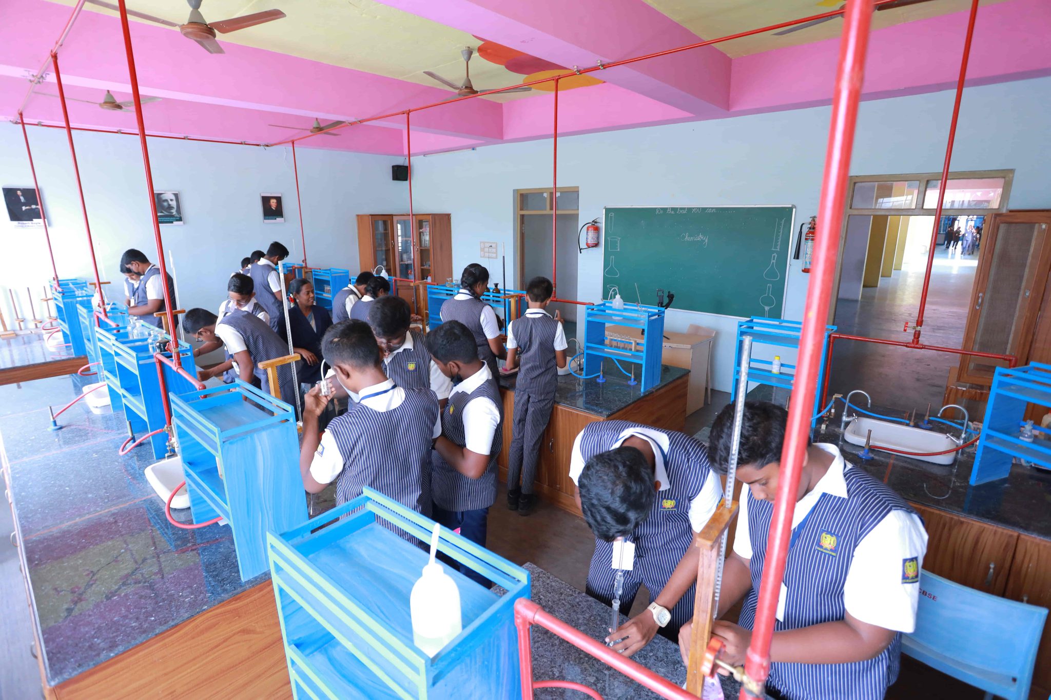Chemistry Lab | LHL School (CBSE)